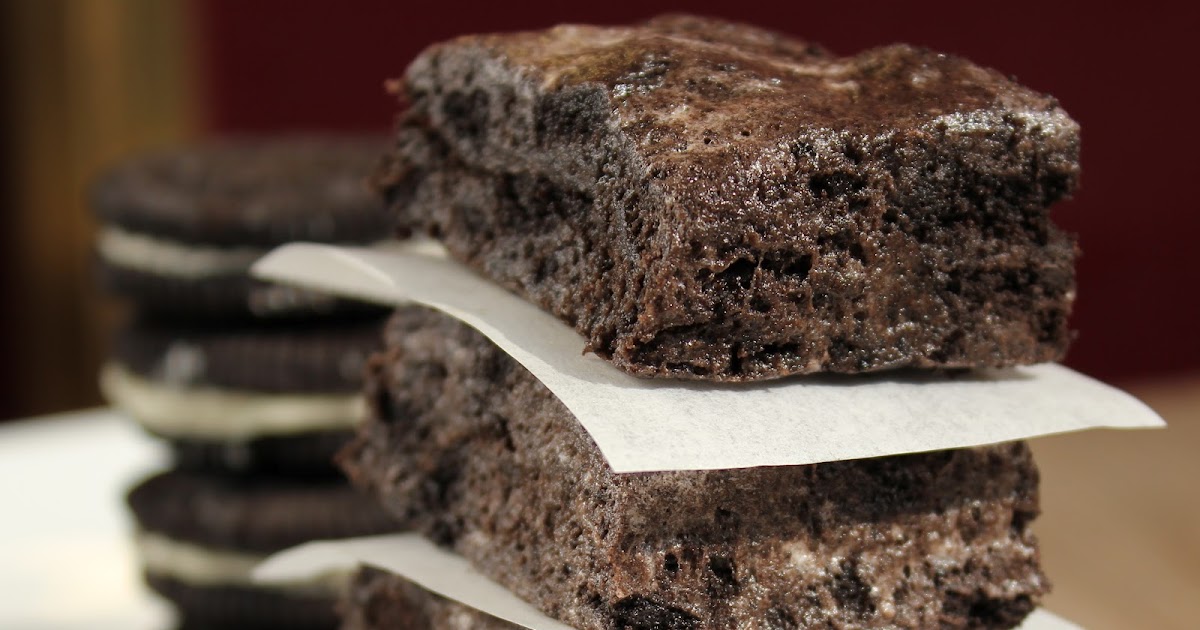 Chewy No-Bake Oreo Marshmallow Treats