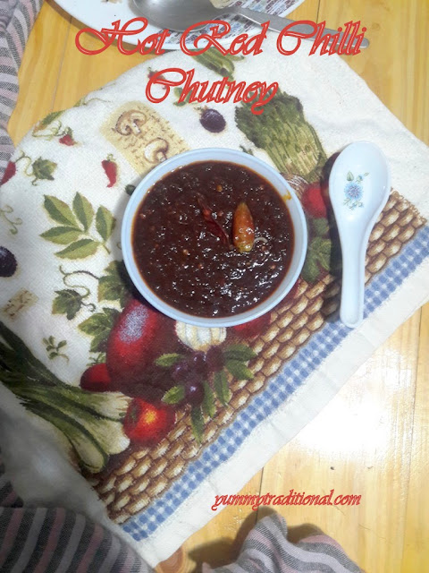 Red Chilli Chutney Recipe - Yummy Traditional