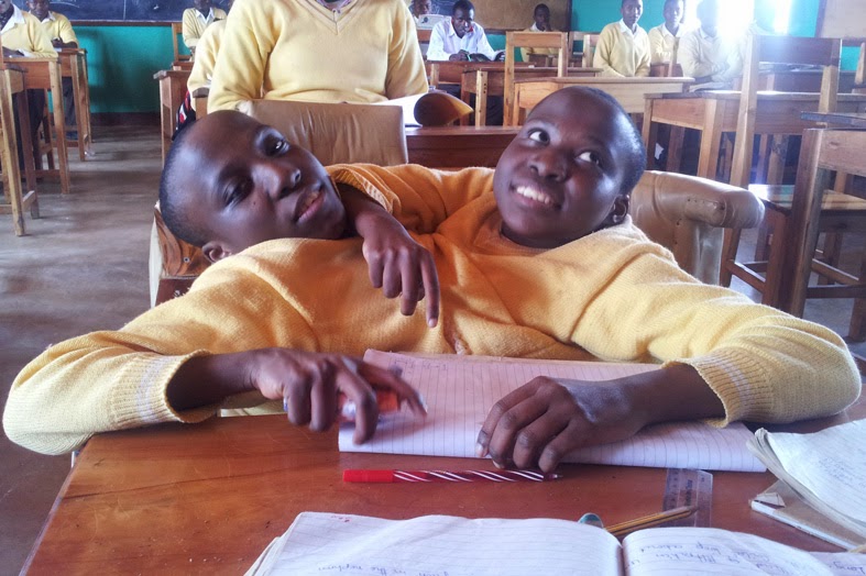 WALEMAVU WALIOUNGANA WAPATA KIJANA WA KUWAOA | BONGOJAMII