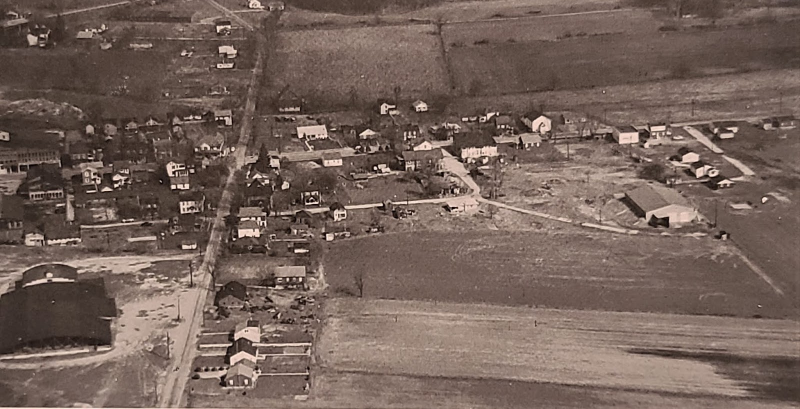 Valley Girl Views: Old Postcards of Main Street Dewart