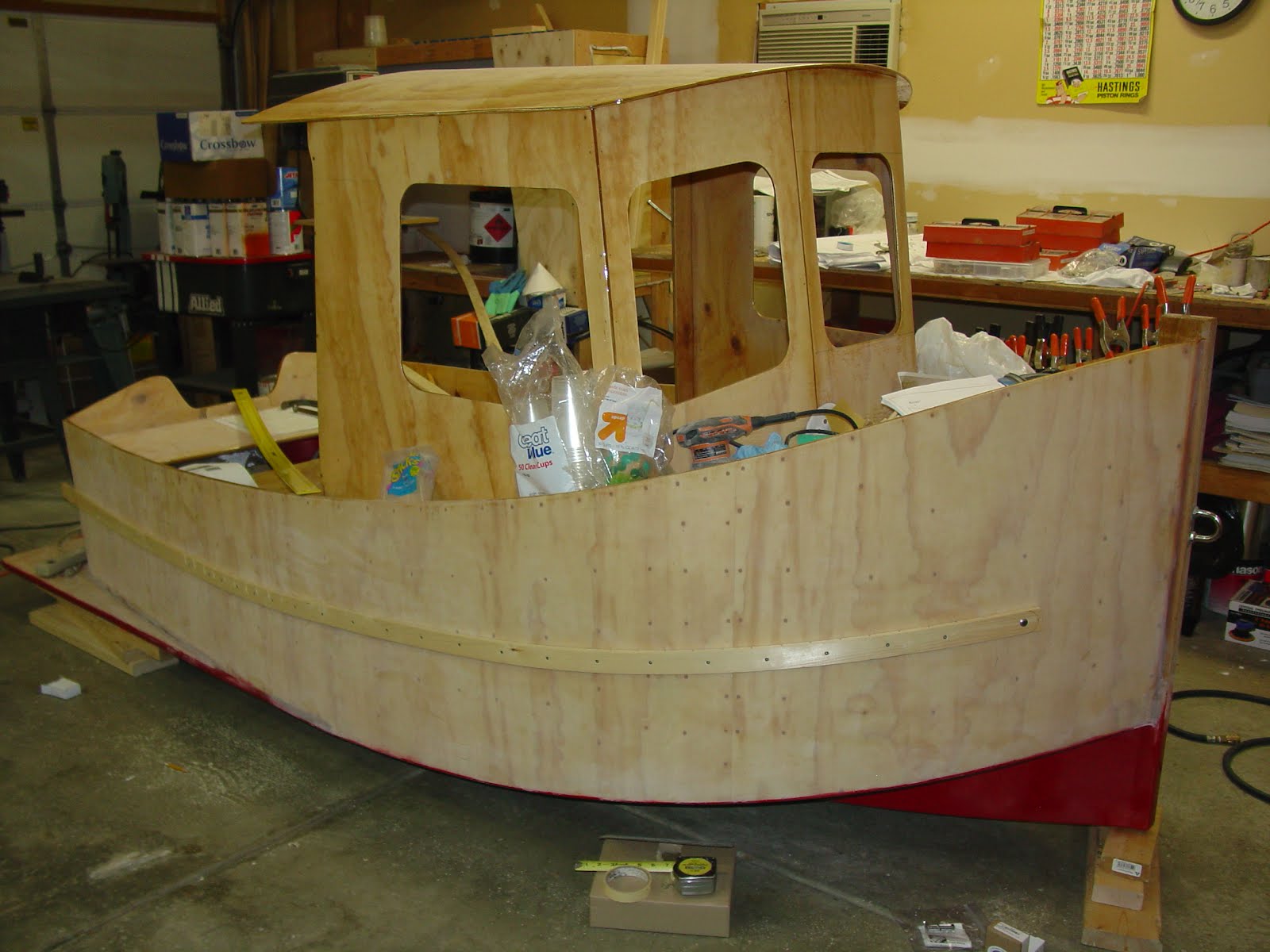 Todd's Mini-Tug Boat Building Journal: Finally Back To Work; Rub Rails ...