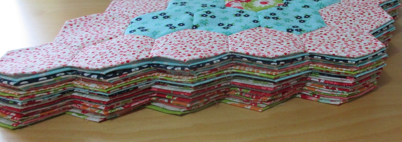 Sew Me: EPP Hexie Diamond Quilt update