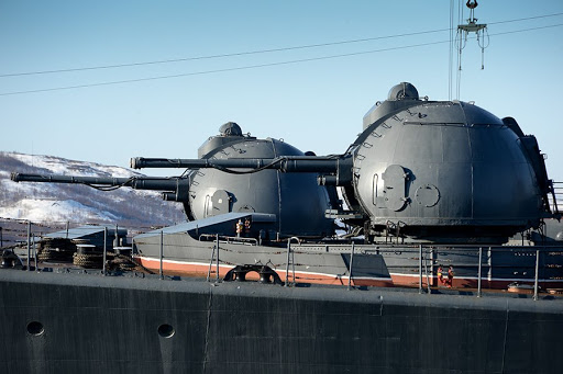 SI VIS PACEM, PARA BELLUM: L' Arsenal KB AK-130 è un cannone navale ...