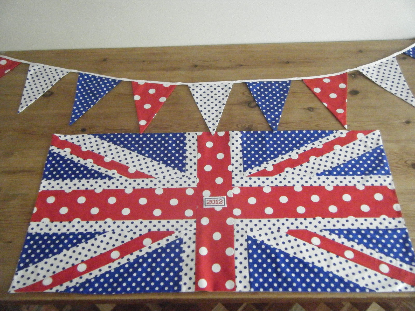 The Sewing Mistress Blog...: Patchwork Union Flags
