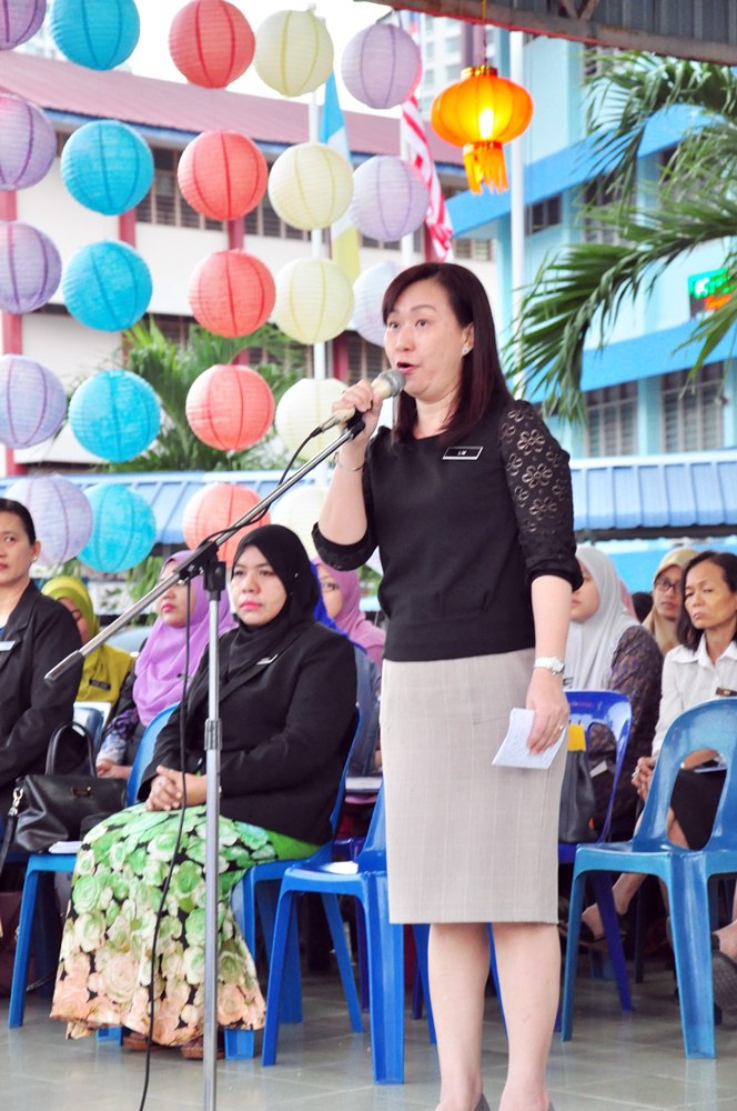 Sekolah Menengah Kebangsaan Air Itam (SMART) : English Week Launching