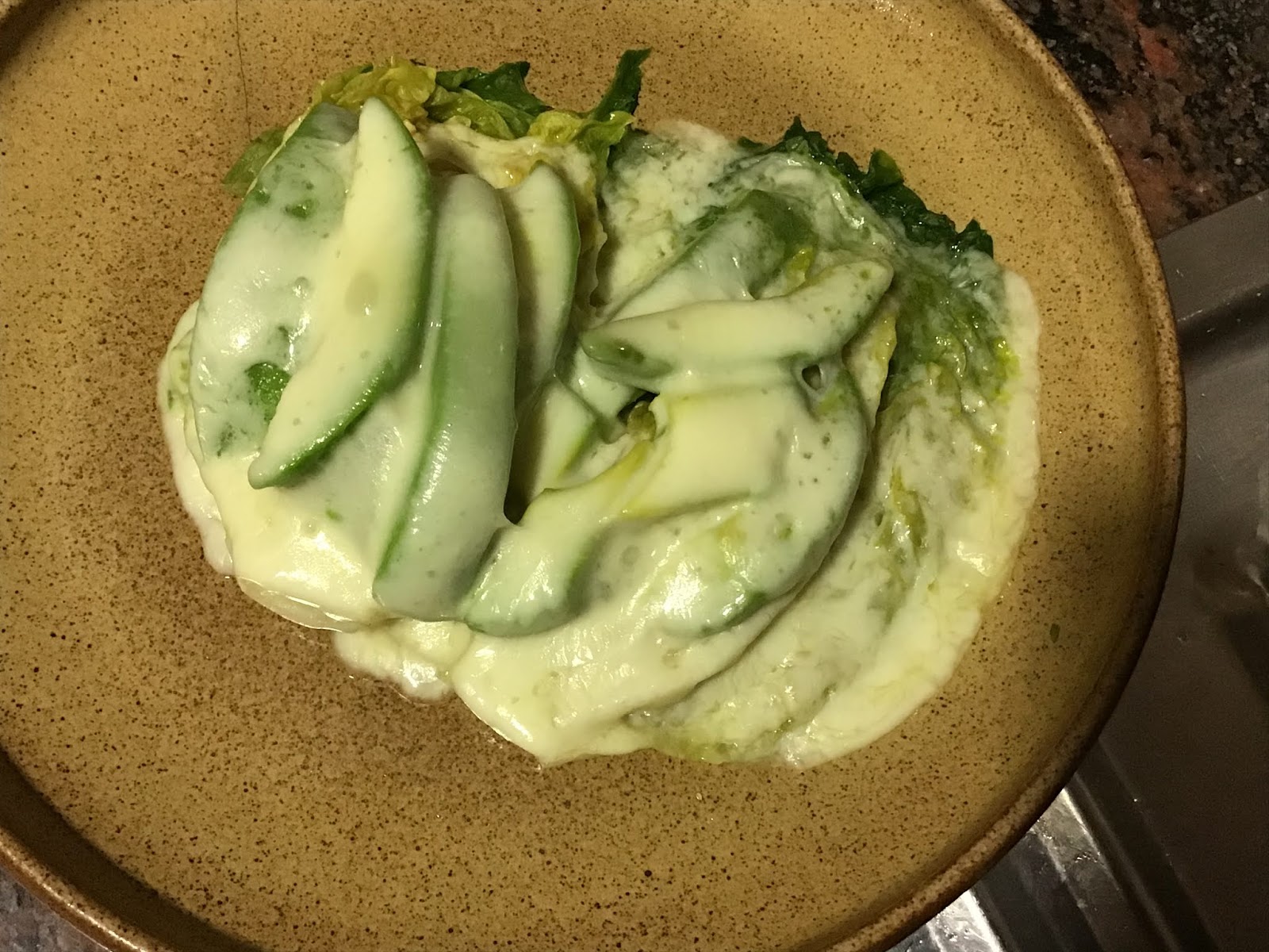 Las recetukis de Amatxu: COGOLLO DE LECHUGA CON AGUACATE