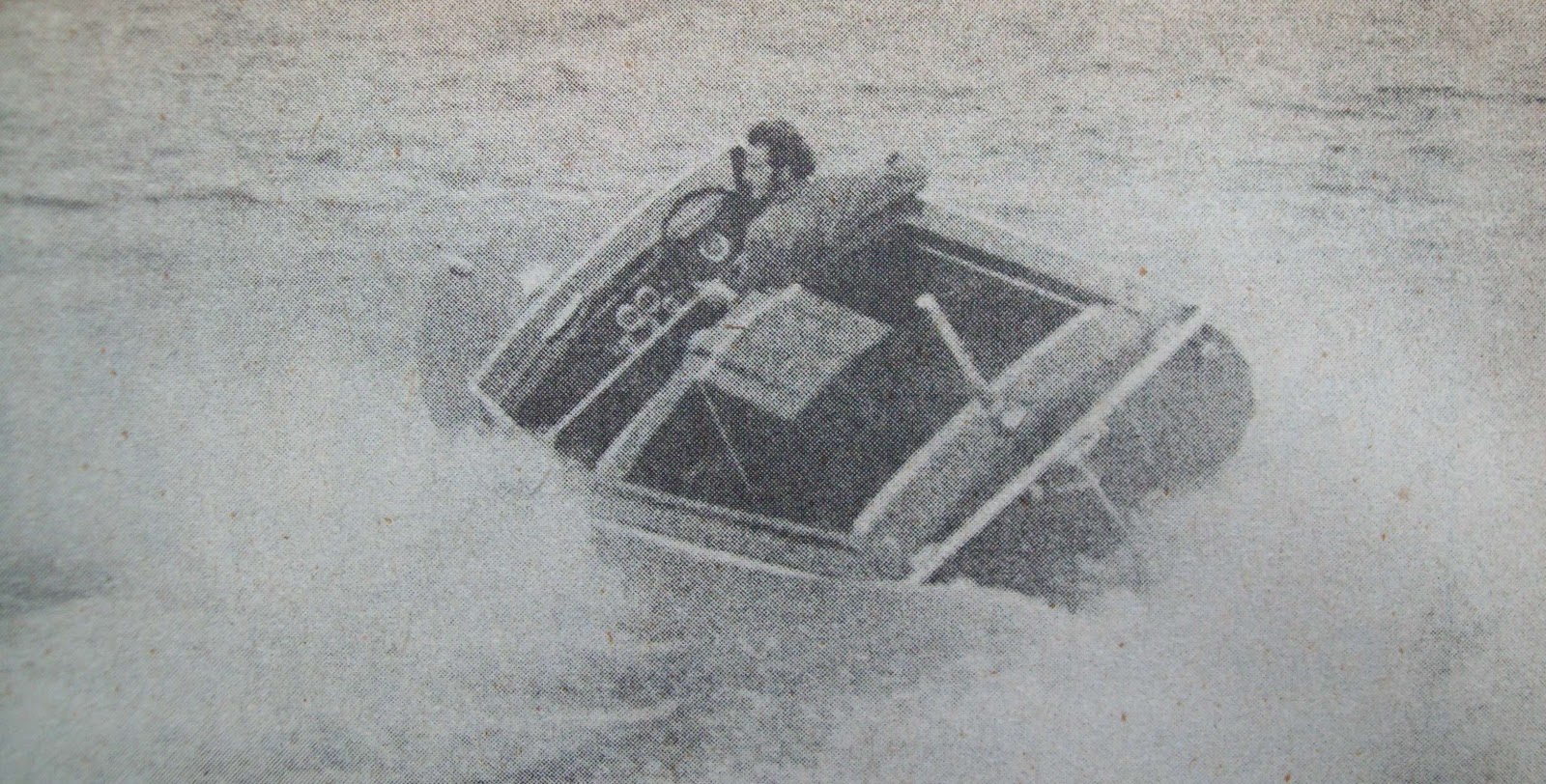 AUSSIE SKIBOATS: FLIGHTCRAFT PHANTOM "PAGANINI"