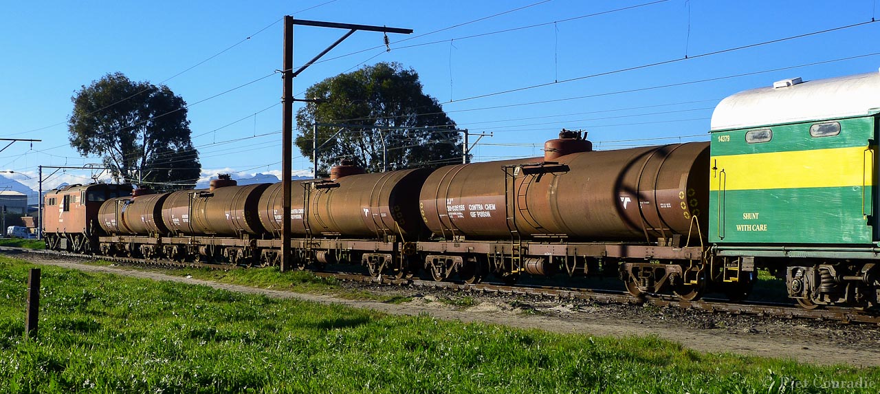 Trains and Railways in South Africa: 2012-06-13 CONTRA-CHEM weed-killer ...