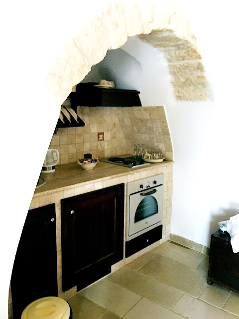 Exploring Puglia ~ What are Trulli? - Corinna B's World