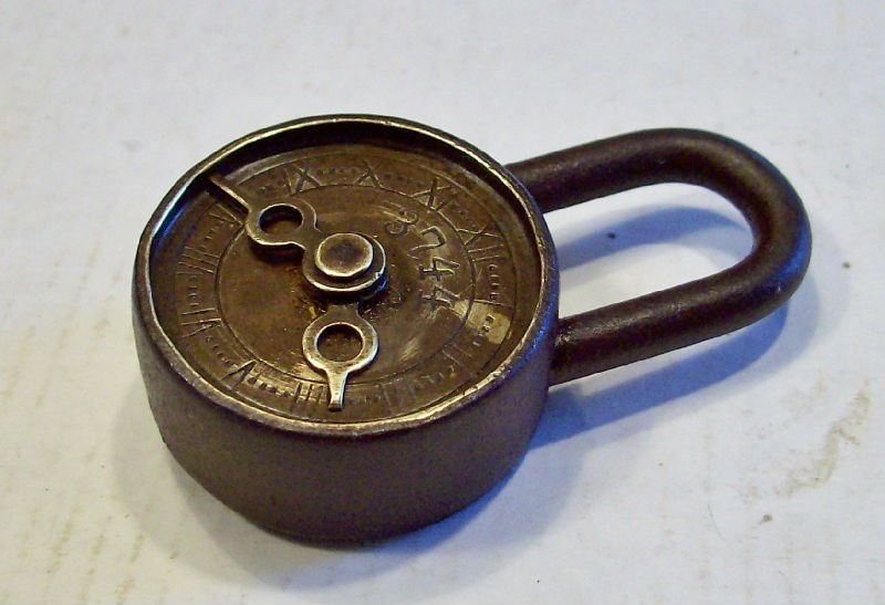 RestraintsBlog: 1890s-1900s Combination Padlock "Clock Hands"