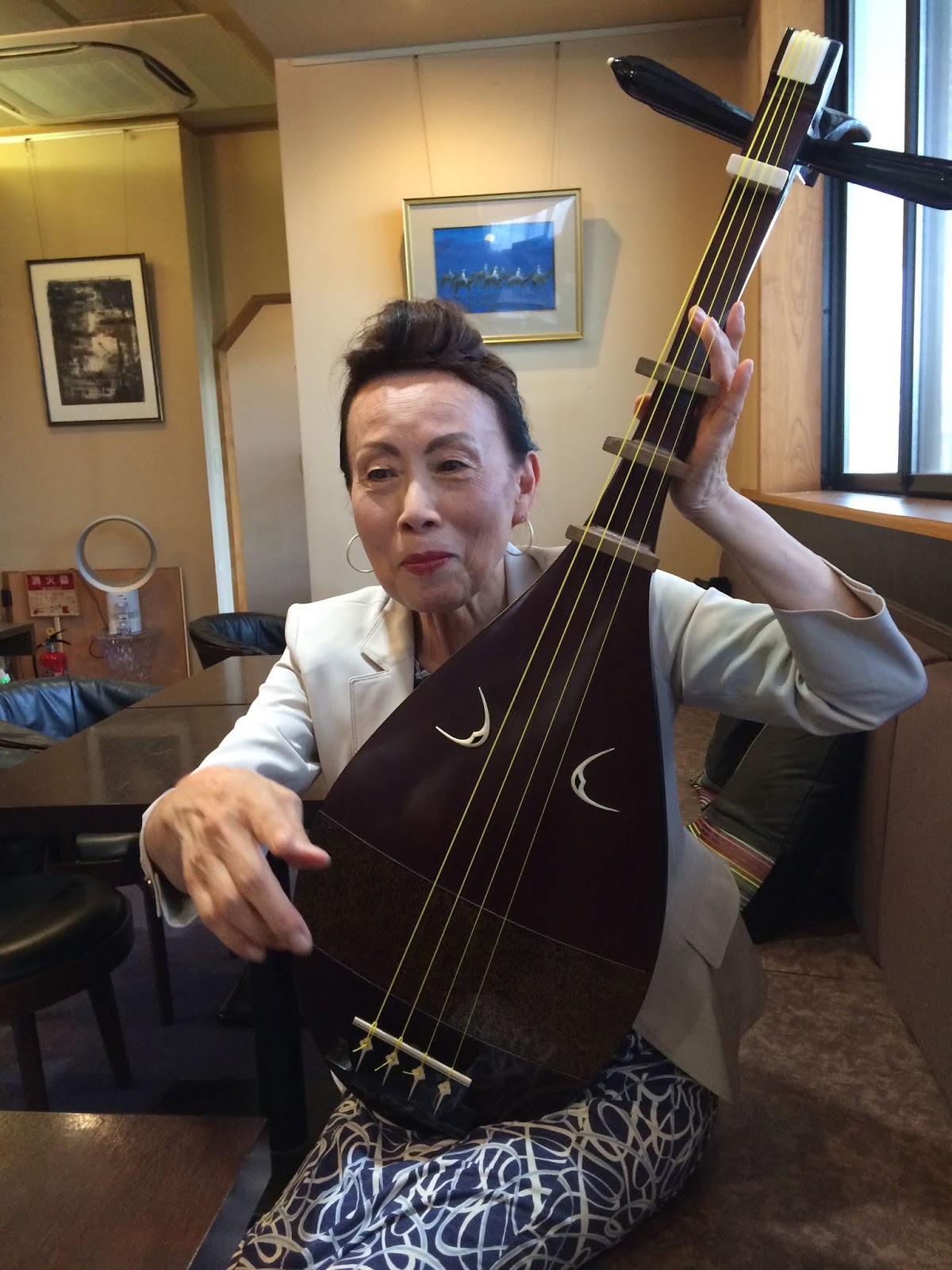 Hokkaido Kudasai: Biwa Performance