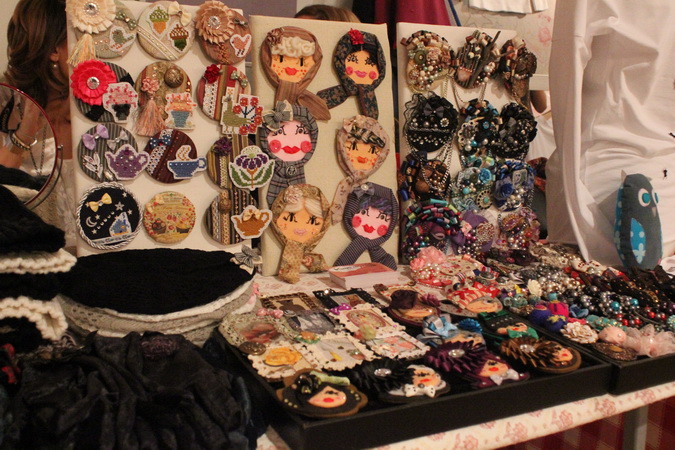 frashion: RINGeRAJA on Fashion to go_ November / RINGeRAJA na ...