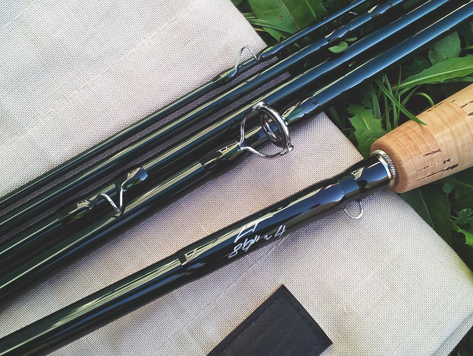 Handcrafted graphite and fiberglass fly rods: Winston LT 8'9" 4wt.