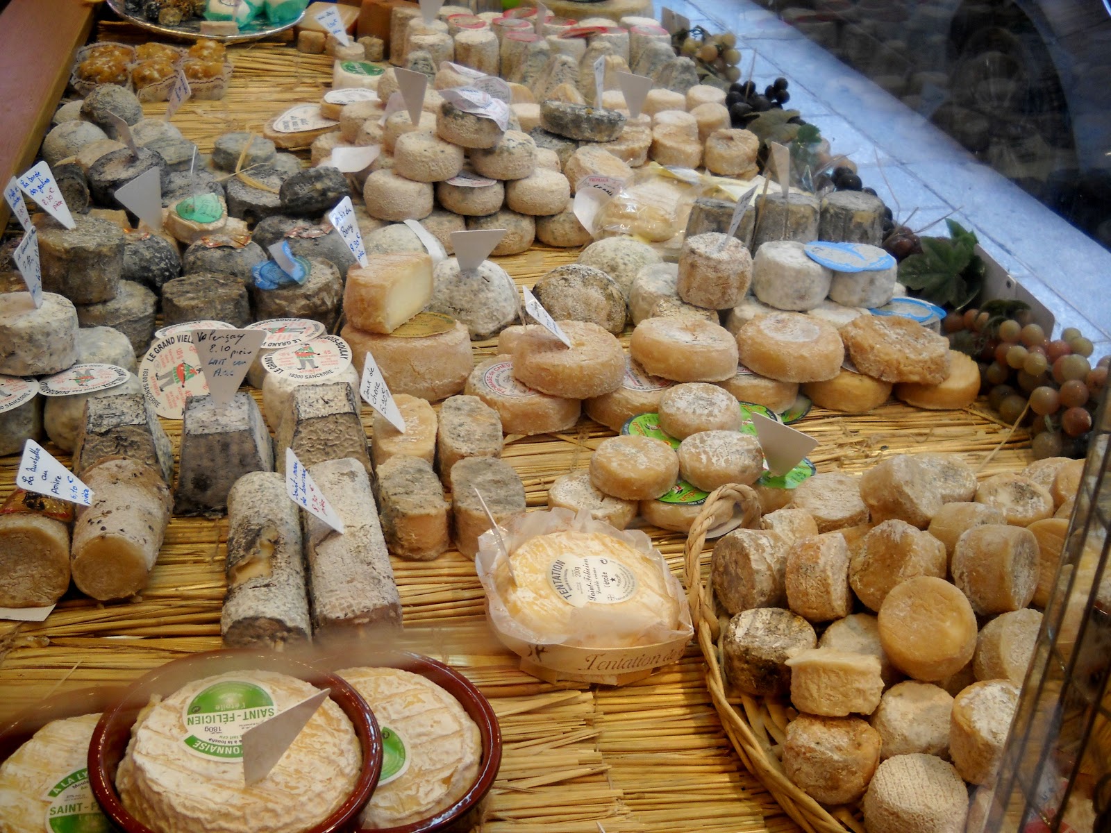 The Virginia Epicure: Du Pain et du Fromage