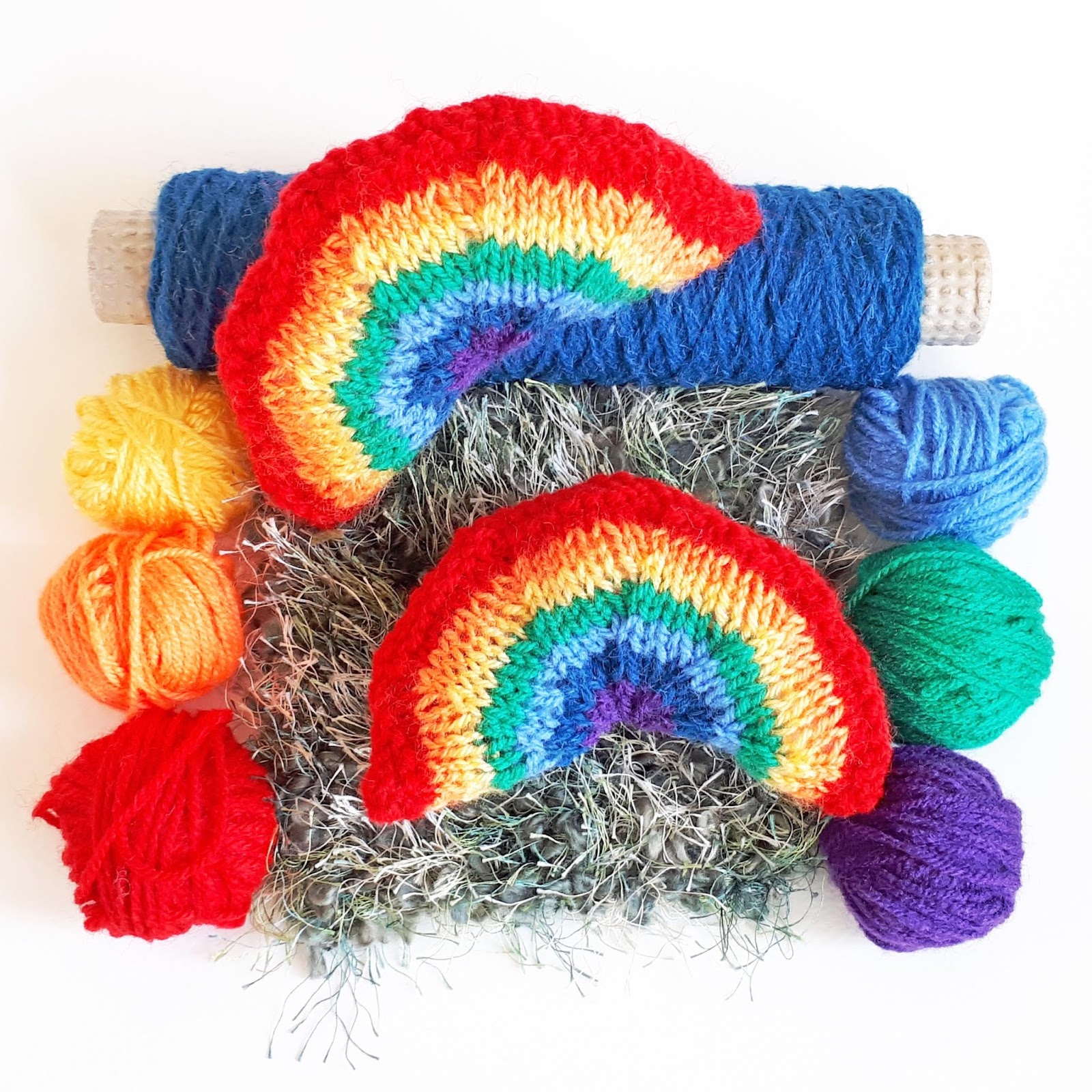 Hippystitch: Rainbows for Rowntree Park - A Yarnstorm