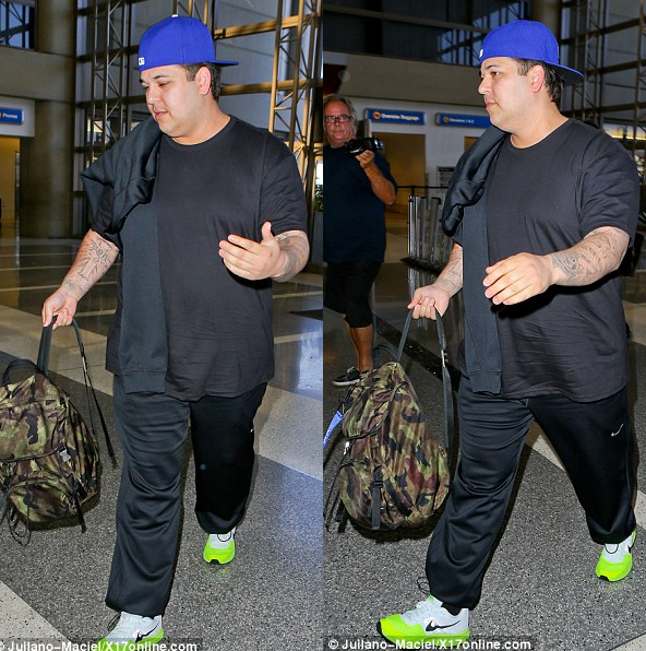 "I know I'm FAT"-Rob Kardashian slams haters over weight gain | This Is ...