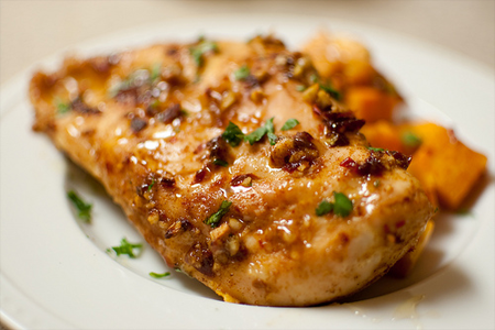 Eat Well Be Well: Spiced Chipotle Honey Chicken with Sweet Potatoes.
