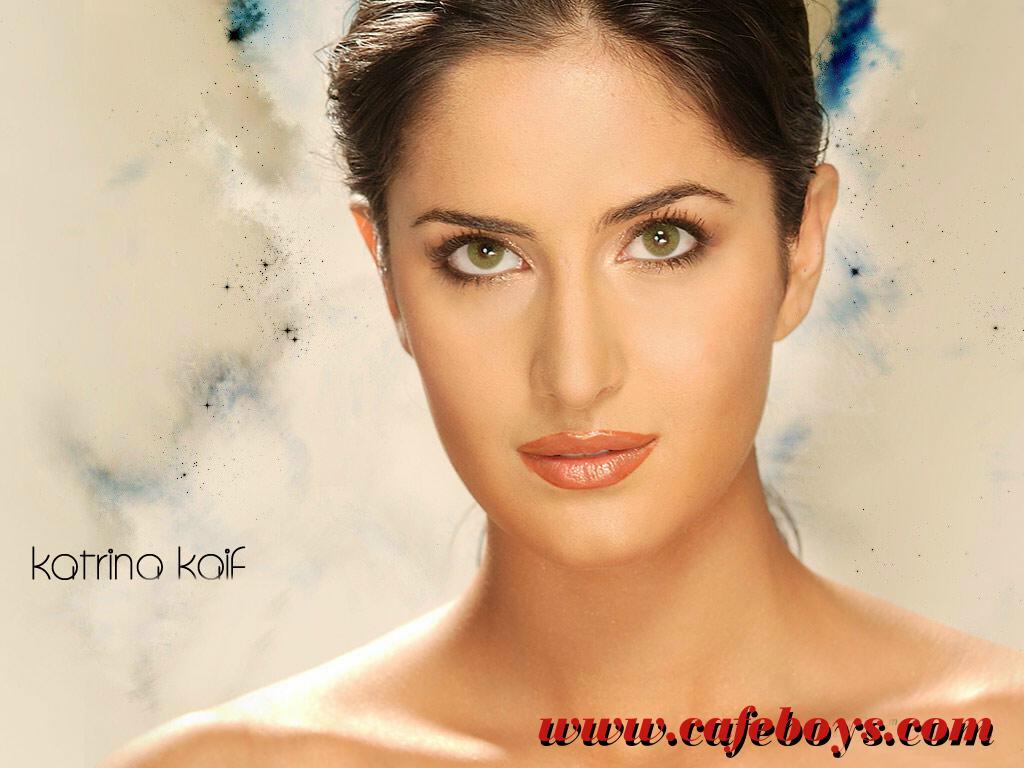 Katrina Kaif Attractive Pics Collection |Free Top Fun