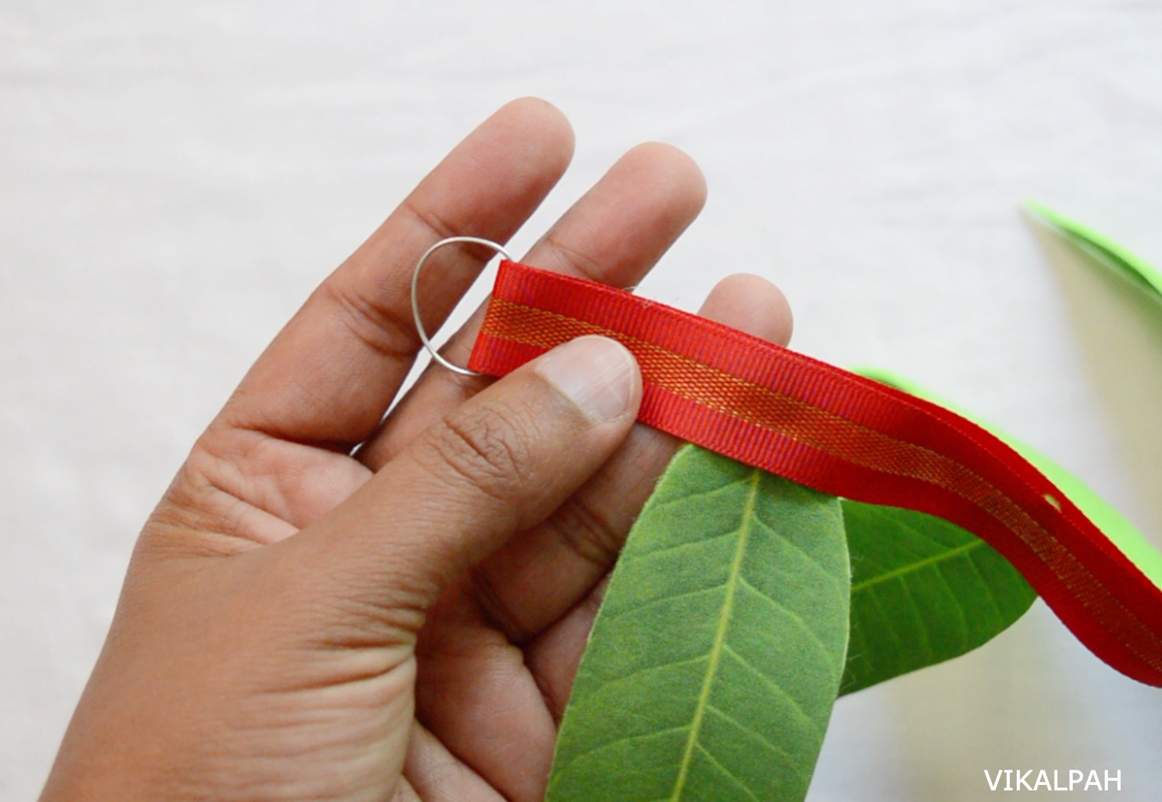 Vikalpah: How to make a Mango leaf thoranam | DIY Mango leaf toran for ...