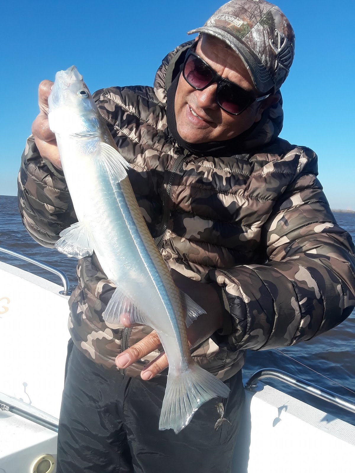 El Renegado Pesca en Berisso "Guia de Pesca Profesional"