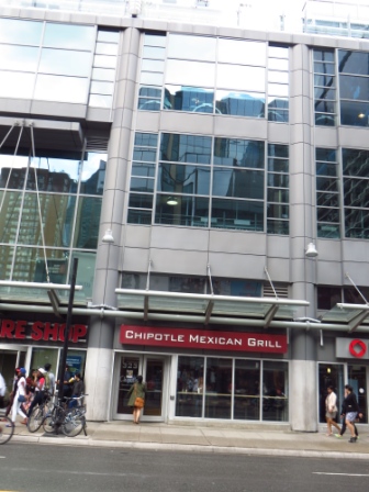 Teena in Toronto: Chipotle Mexican Grill, Toronto, ON