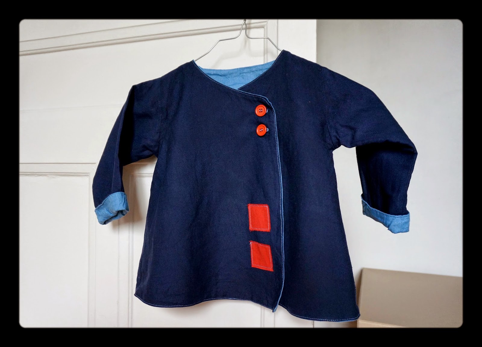 Léna Bulle: Le Petit Manteau Space Invaders