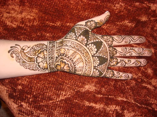 Best Mehndi Designs: Bridal Mehndi Design Photos Album