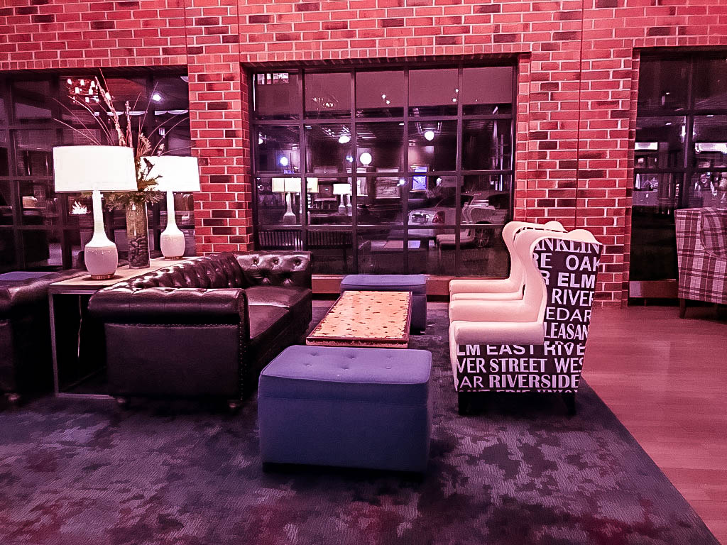 Jetsettin Daisy: 24 Hours in Minneapolis