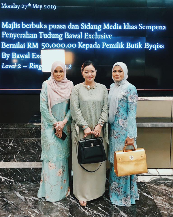 Ahli perniagaan beli tudung Bawal Exclusive bertatahkan kristal Swarovski RM50,000 | The Reporter