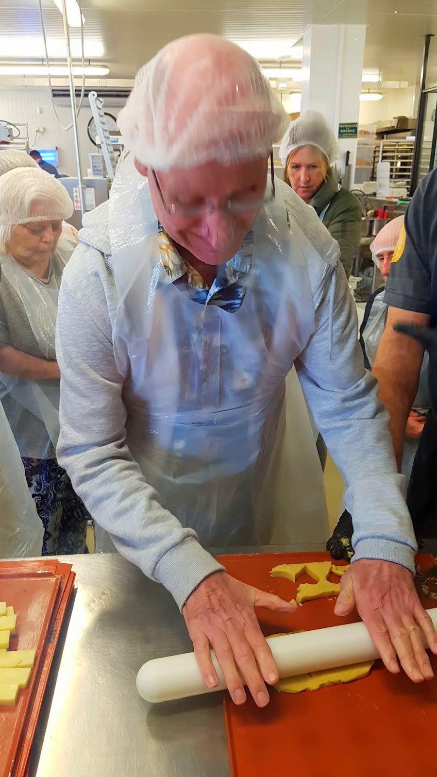 JollyDays Supported Holidays: Biscuit Bake Off in France with Midi & Lesley