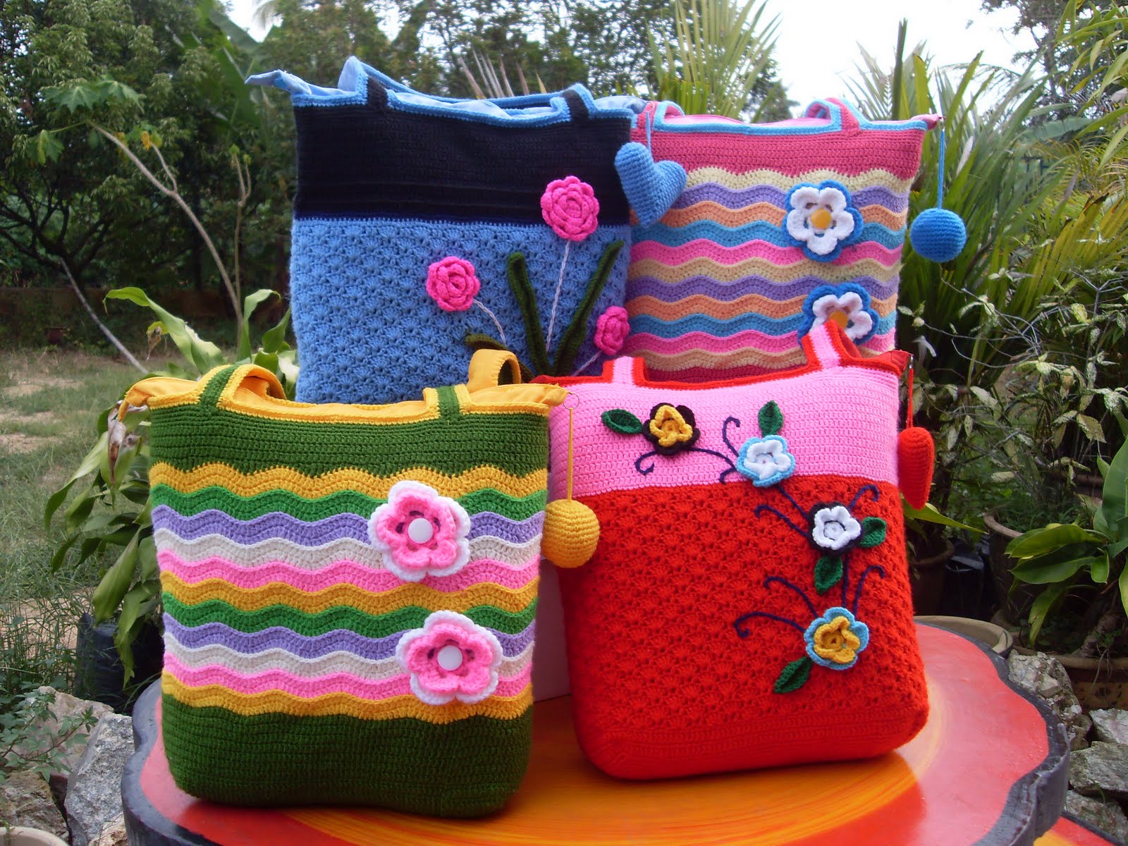 Crochet.is.Fun: fun bags