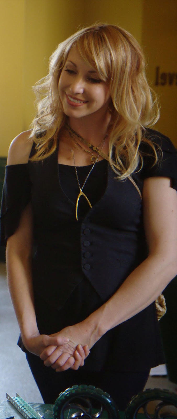 [100+ Pics Gallery] Kari Elizabeth Byron Urich Mythbusters #KariByron # ...