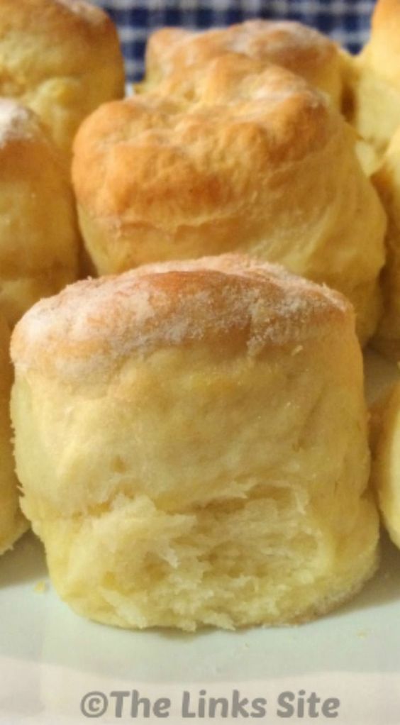 This easy scone recipe makes the best scones ever and it onl - Recipes ...