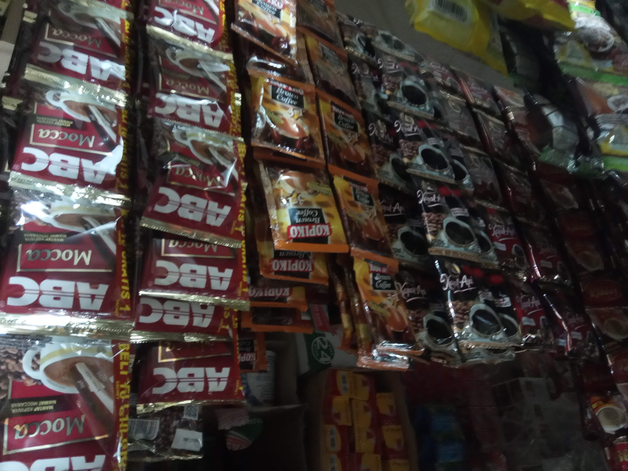 Kopi dan Minuman Sachet