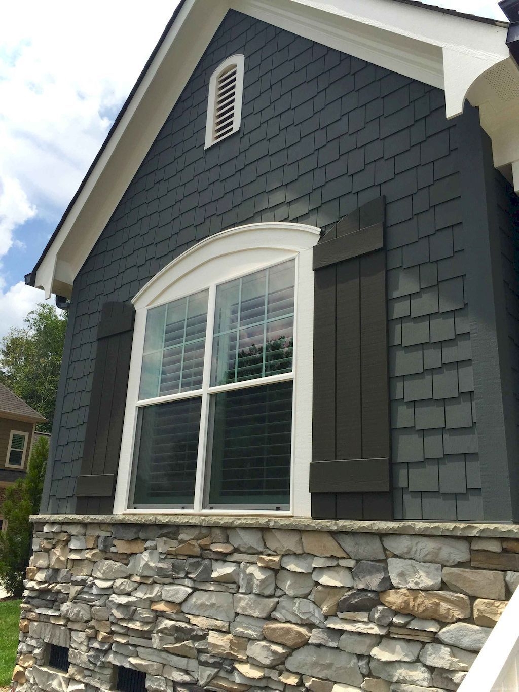 85+ Amazing Window Exterior Design Ideas For Your Home | ARA HOME