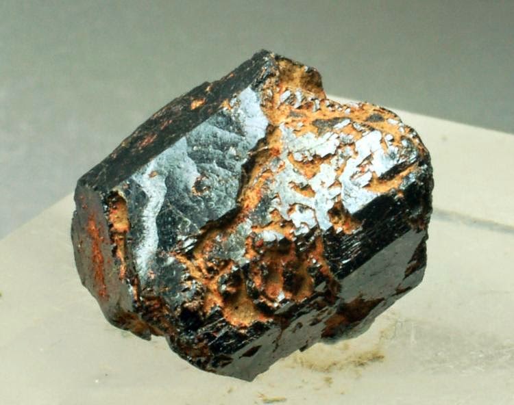 Geología al paso: Piroxeno - Silicatos (Minerología)