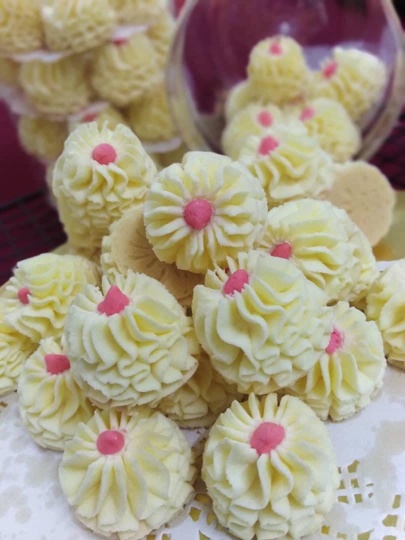 12 Resipi Biskut Raya Viral Ina Azlina Mudah Buat Dan Sedap ...