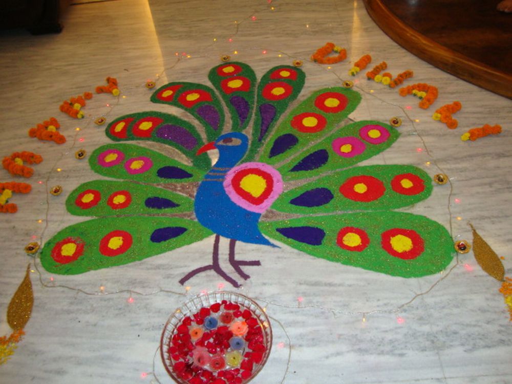 RANGOLI PHOTOS: peacock rangoli designs