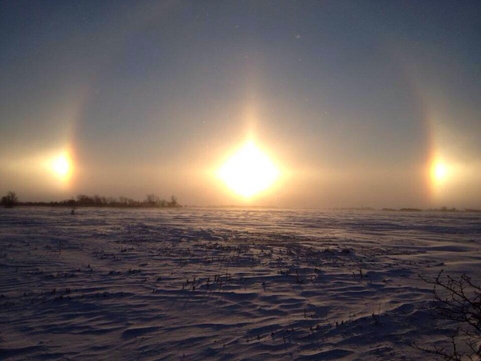 Old European culture: Three suns