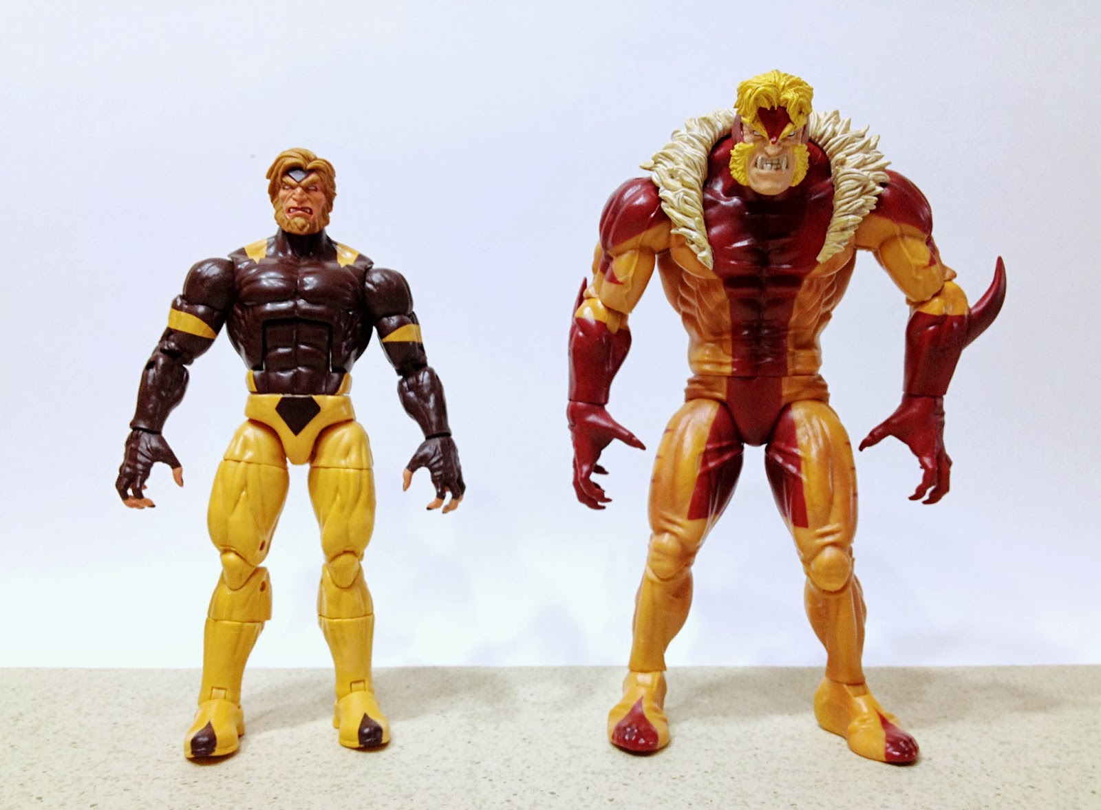 Combo's Action Figure Review: Sabretooth (Marvel Legends)
