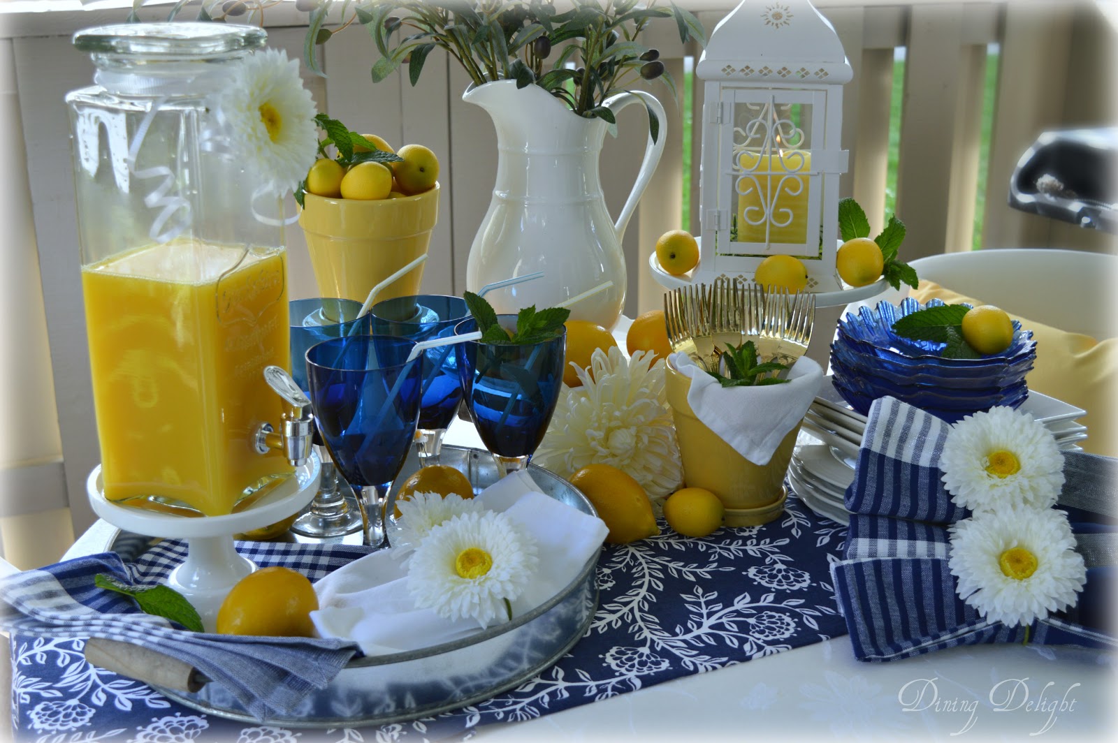 Dining Delight: Cobalt Blue & Lemon Yellow Table & Some Easy ...