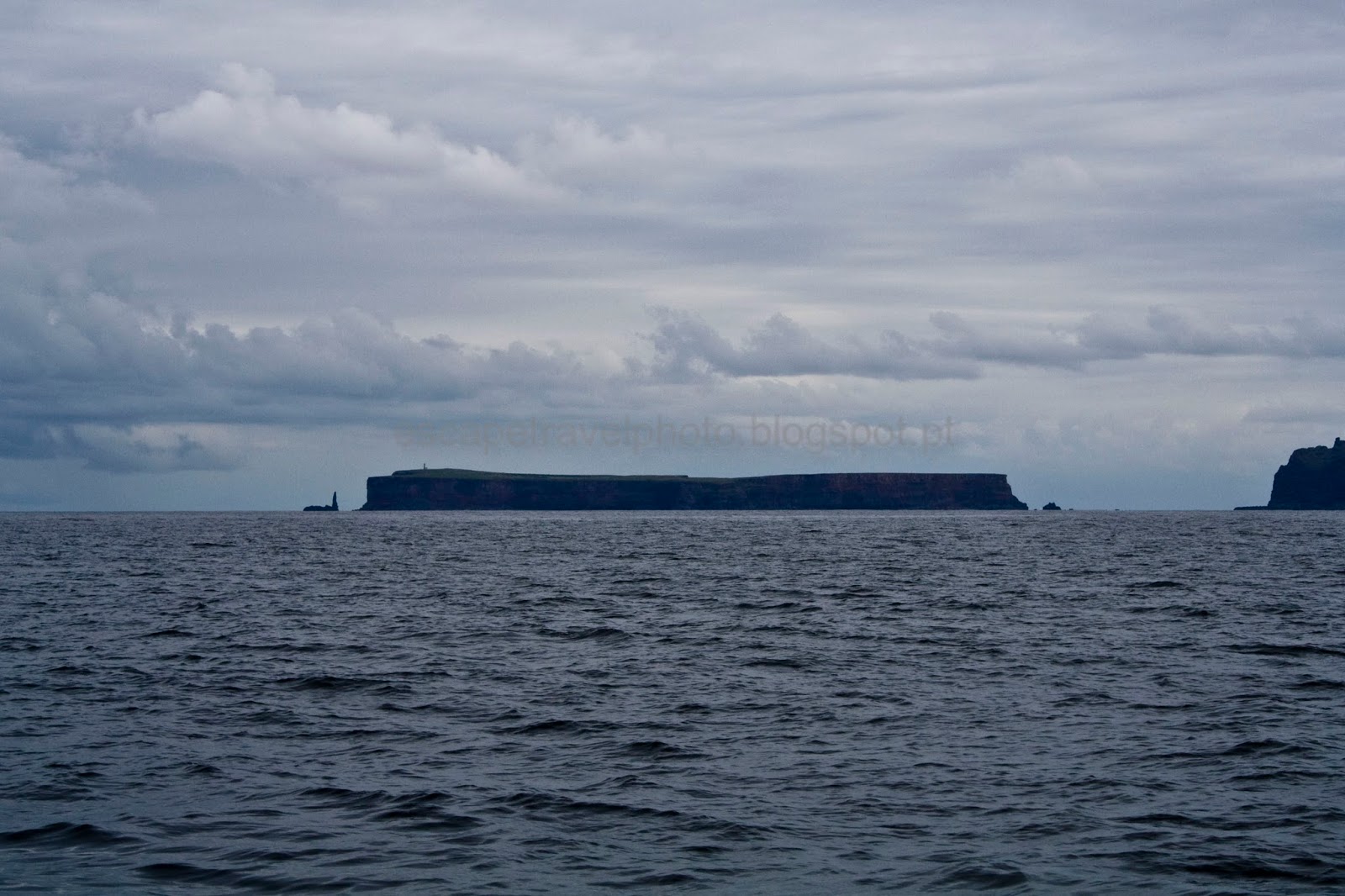 escape: Desertas Islands