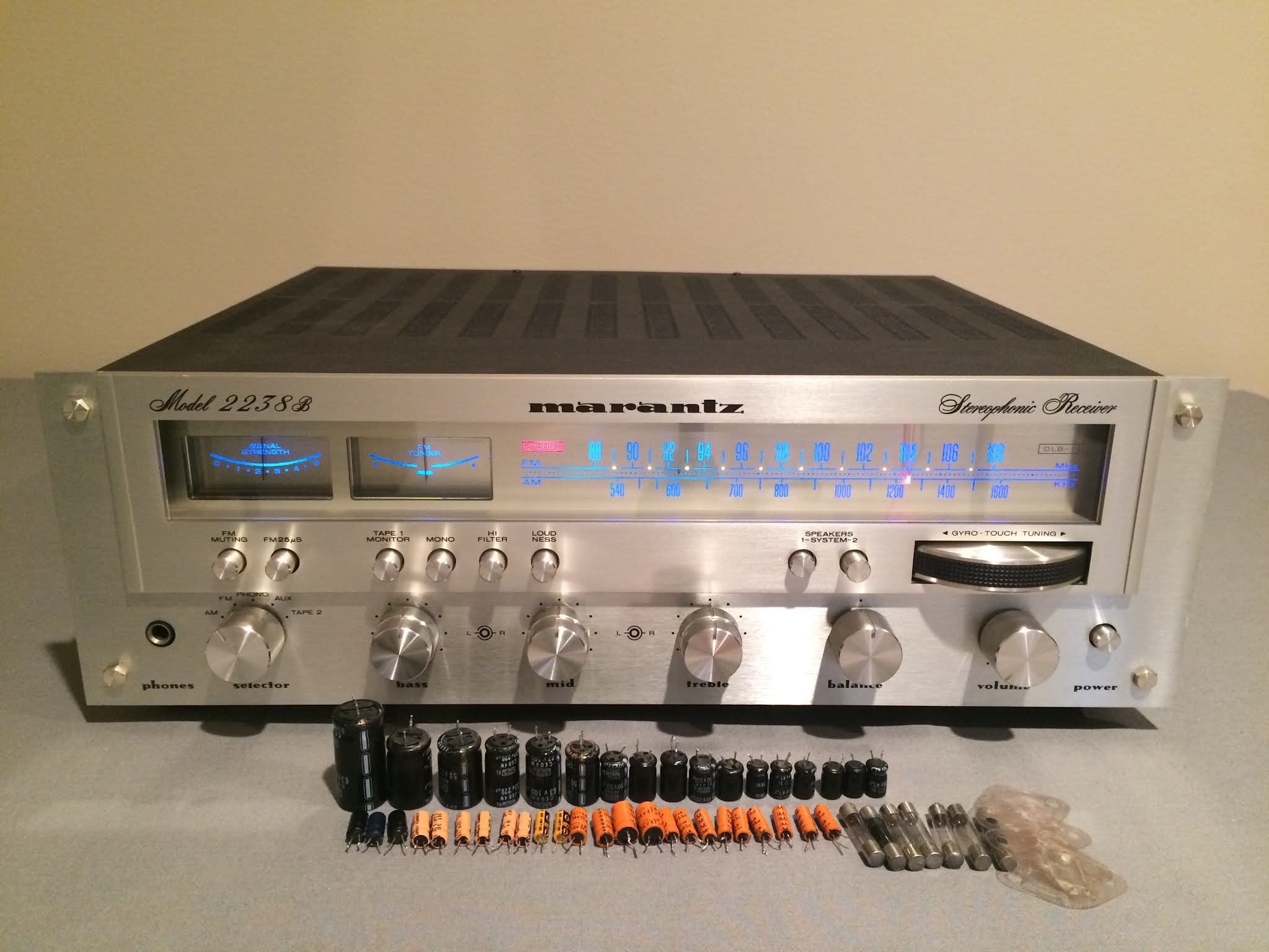 Oleg's Vintage Audio: Marantz 2238B Receiver Restoration