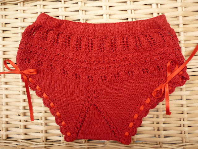 En punto, de mí para ti.: Mis braguitas.