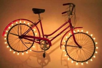 How to Recycle: Recycled Bike into an Arts and Design