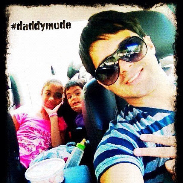 Artistas: Kenny Vazquez