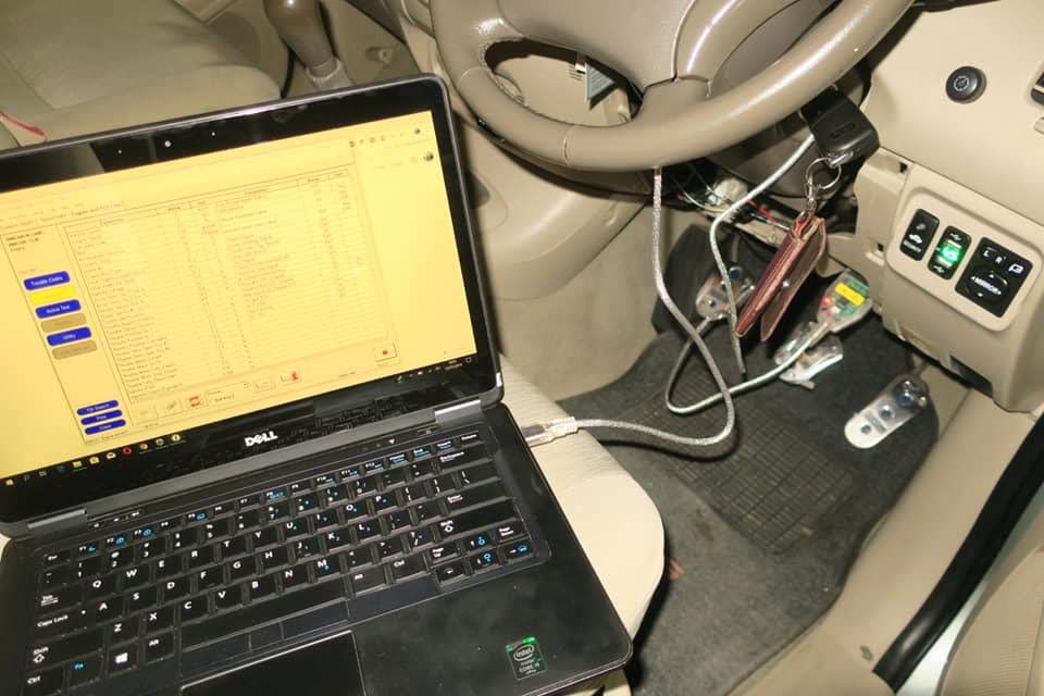 Mencoba scanner mini-vci J2534 ke Innova 2.0 V {Yoyok Adisetio Laksono}