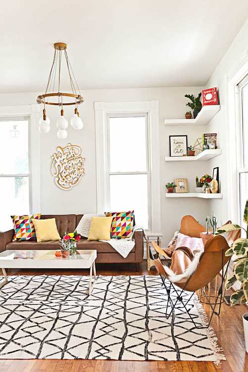 SALON CON COMPLEMENTOS LLENOS DE COLOR | OASISINGULAR