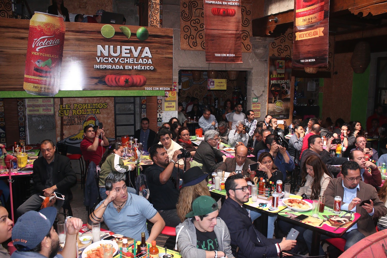 Unileventv: VICTORIA LANZA LA NUEVA VICKYCHELADA, LA PRIMERA MEZCLA ...