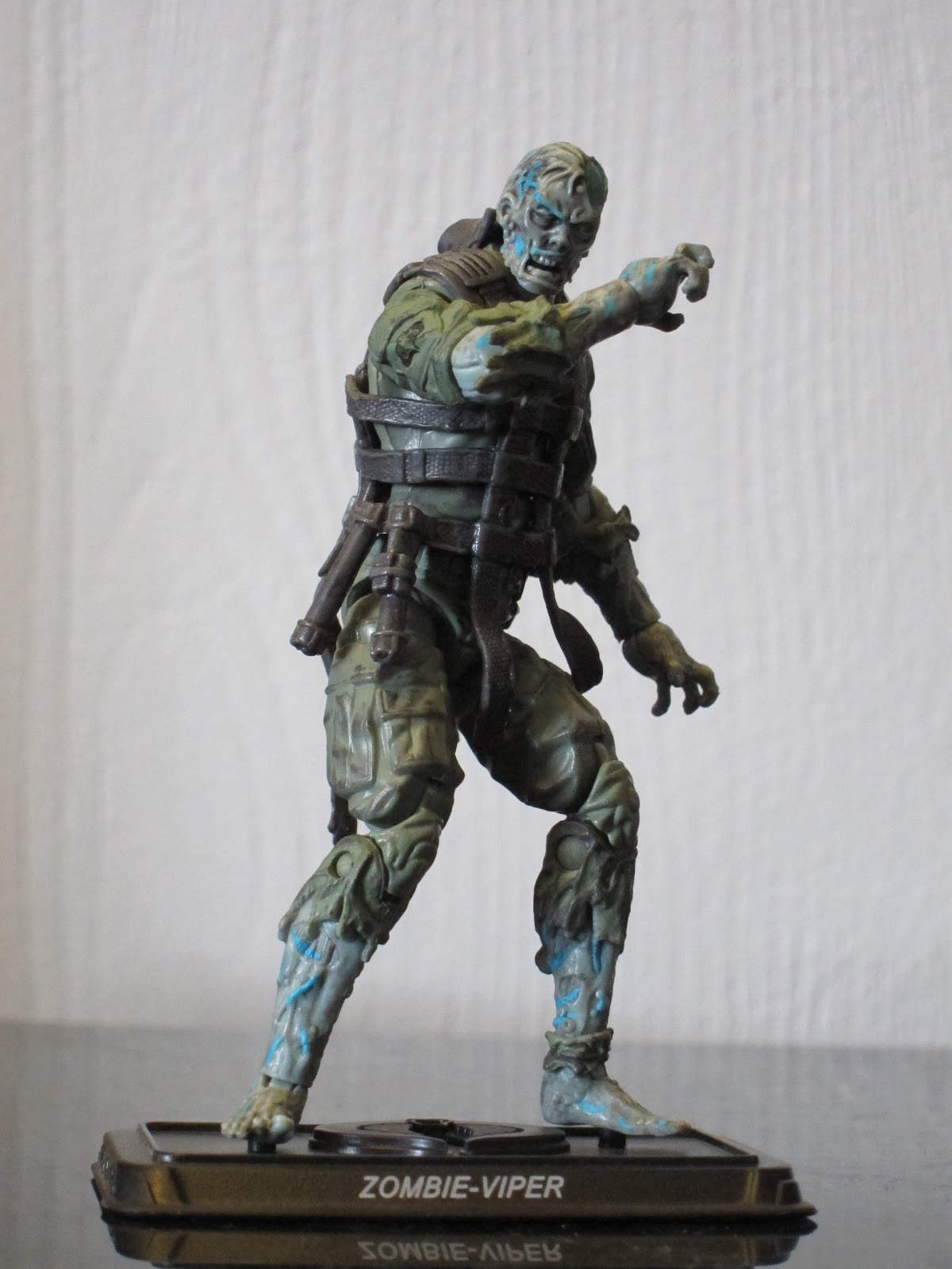 Zarak's Barracks: G.I. Joe 30th Anniversary Zombie Viper